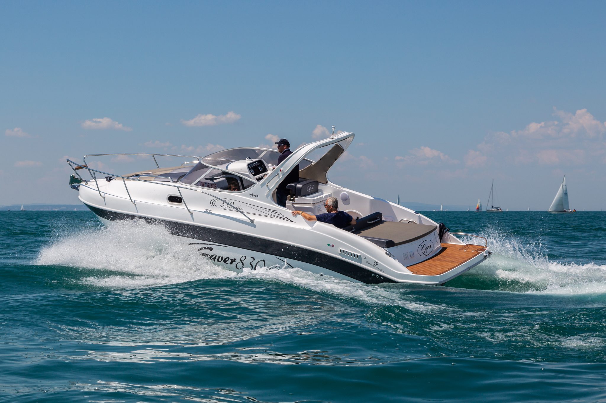 Saver 690 Cabin Sport – Saver Boats